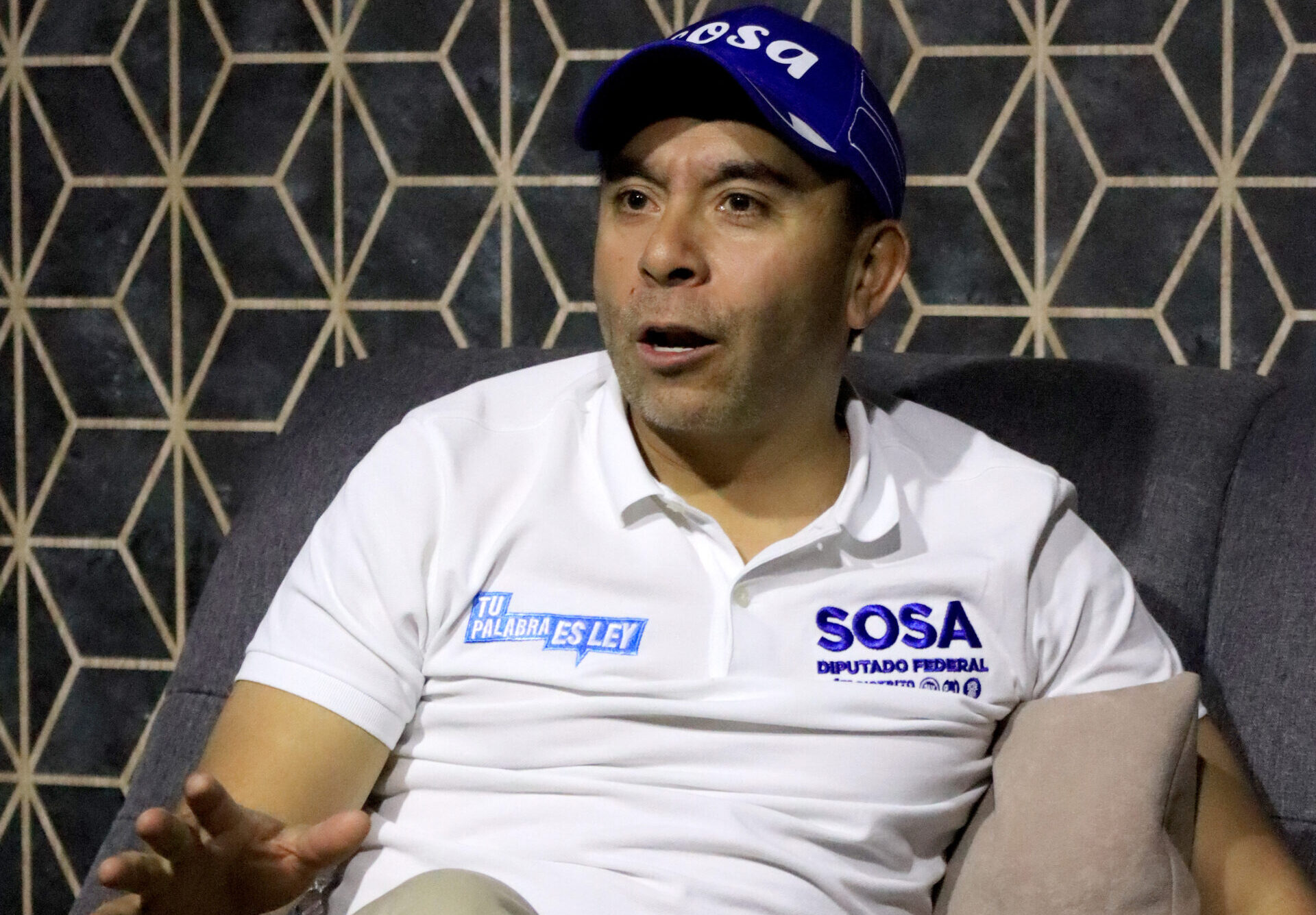 Educación, seguridad y salud: las propuestas de Roberto Sosa