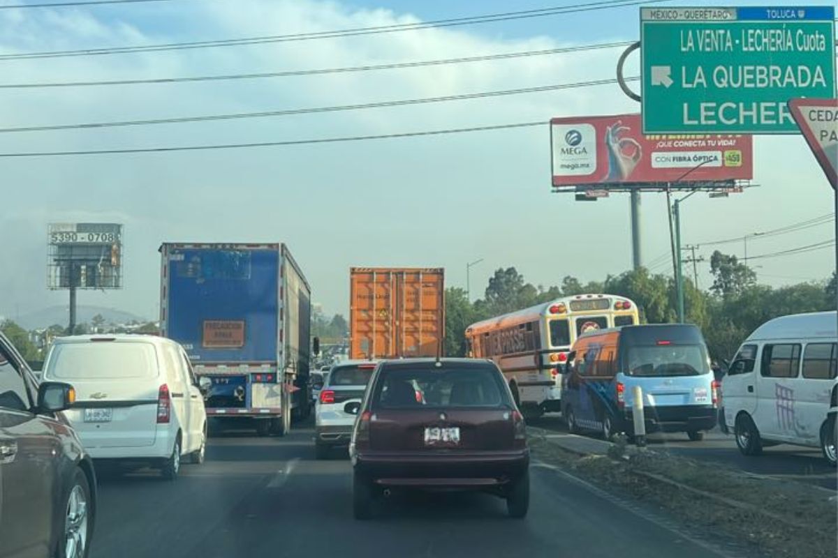 Cierran circulación en la Autopista México-Querétaro por accidente