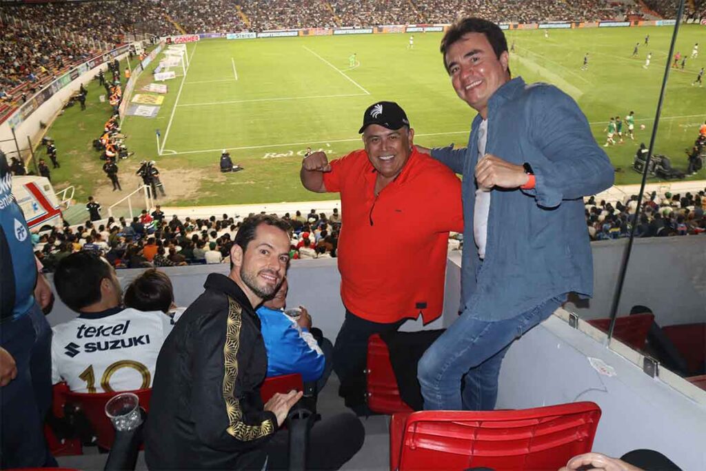 El empresario Marc Spiegel inicia nueva administración con los Gallos ...